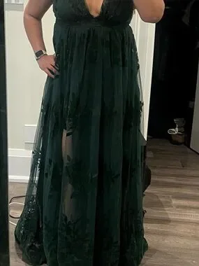 Icone | Dresses | Plunging Deep Green Tulle Prom Gown | Poshmark
